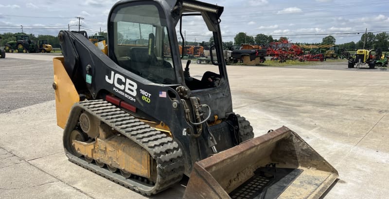 Used 2015 JCB 190T Compact track loader #A8587186 for sale