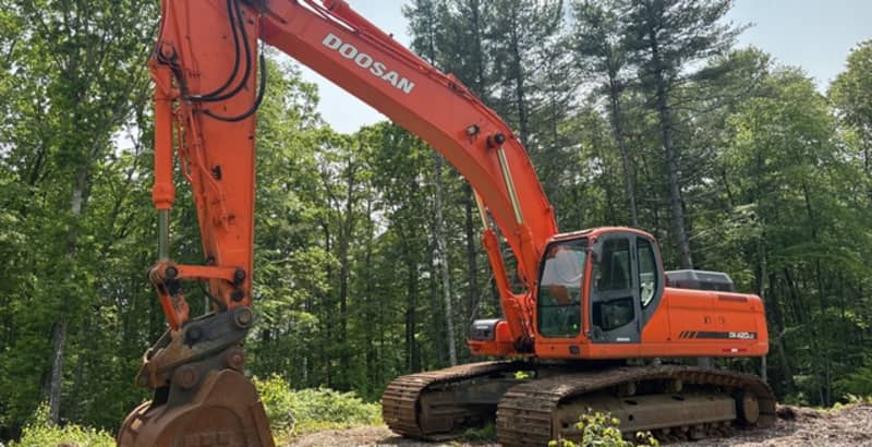 Used 2008 Doosan DX420LC Excavator #A9041623 for sale