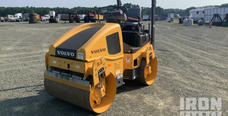 Used 2022 Volvo DD25B Compactor #A4460552 for sale