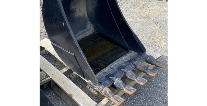 2022 CAT BHL 24" HEAVY DUTY ROCK BUCKET #A6619534 for sale.