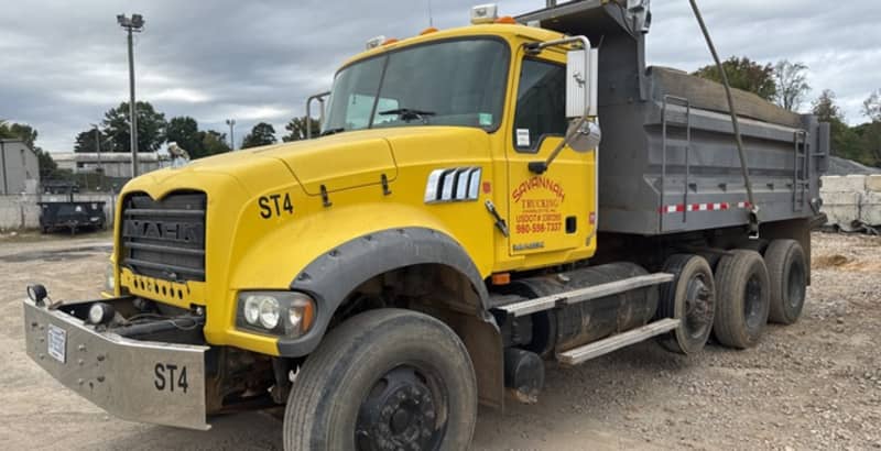 Used 2009 Mack GU713 Dump truck #A1660480 for sale