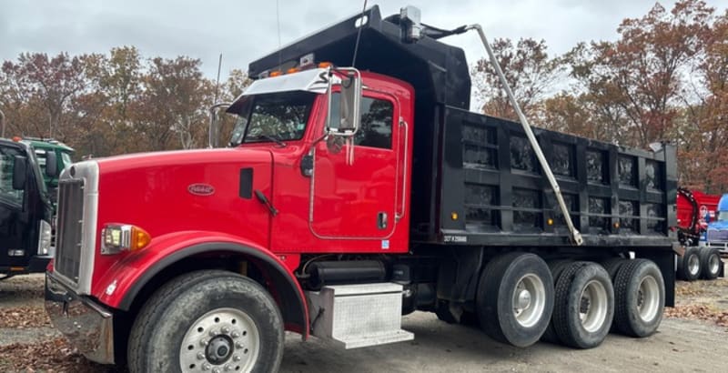 Used 2006 Peterbilt 357 Dump truck #A5426018 for sale
