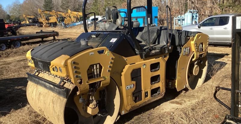 Used 2020 Caterpillar CB10 Compactor #B8724657 for sale