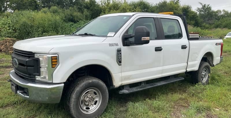 Used 2018 Ford F-250 Service truck #A5582965 for sale