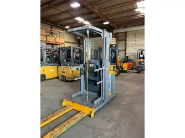 Used Jungheinrich Heavy Equipment for sale - Boom & Bucket