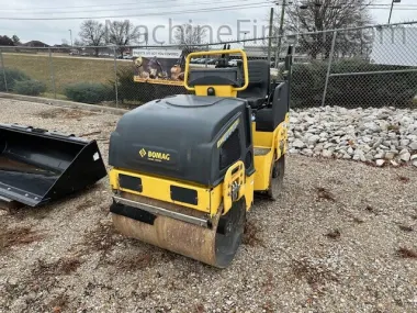 Used BOMAG Heavy Equipment for sale - Boom & Bucket