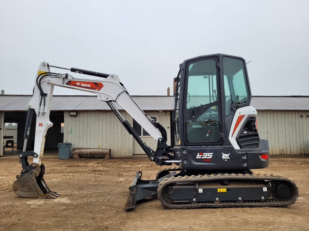 Used Bobcat Heavy Equipment for sale - Boom & Bucket