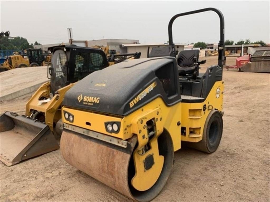 Used Bomag Heavy Equipment for sale - Boom & Bucket