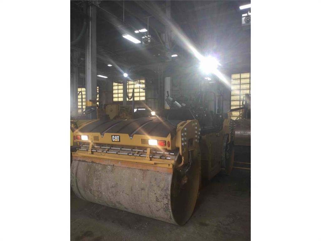 Used Compactors for sale in Louisville, KY - Boom & Bucket