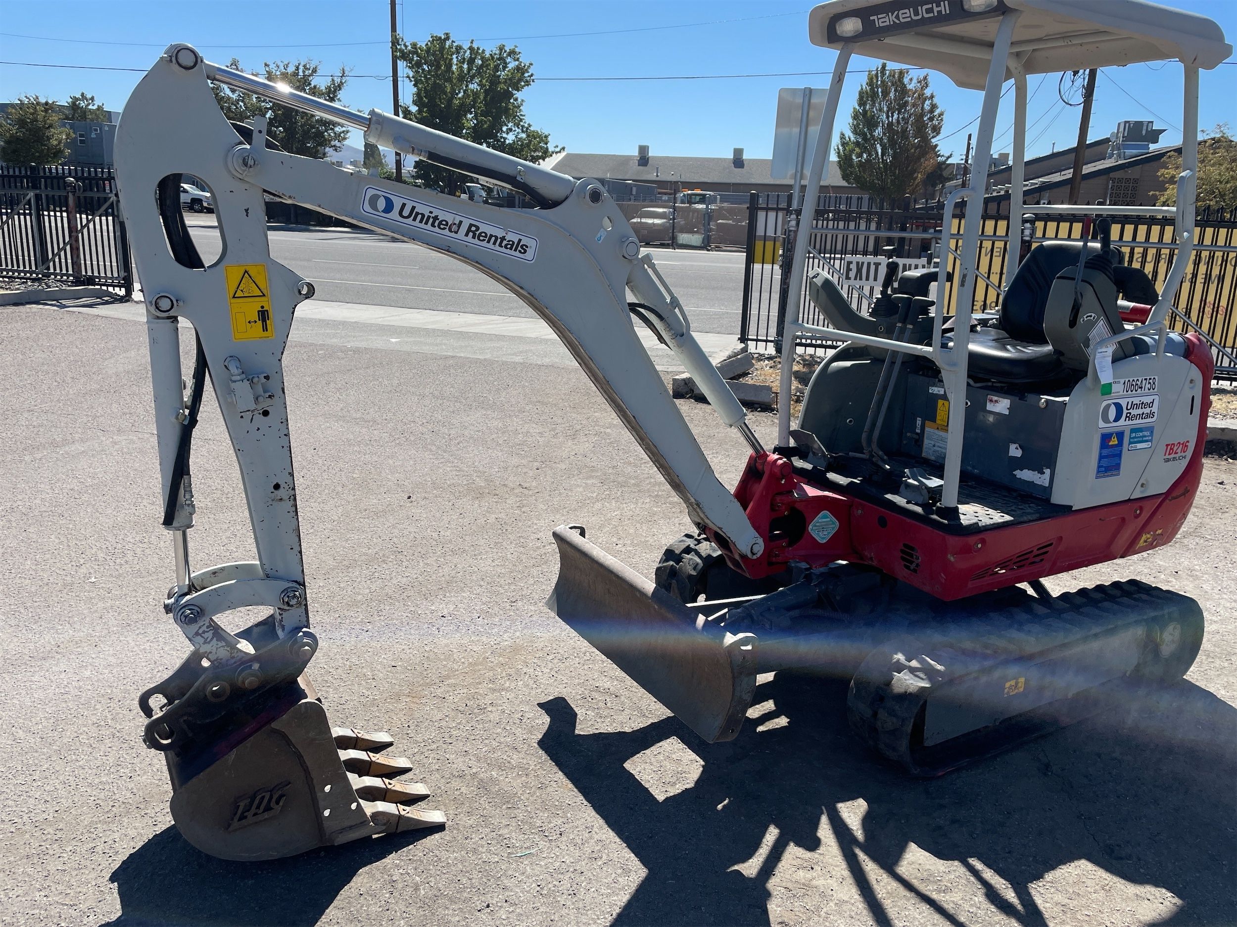 Used Excavators under 30k for sale - Boom & Bucket