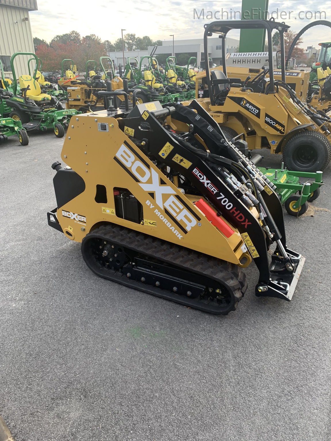 Used Boxer Heavy Equipment for sale - Boom & Bucket