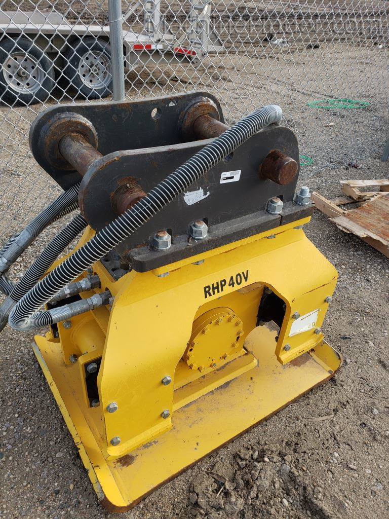 Used Magnum Heavy Equipment for sale - Boom & Bucket