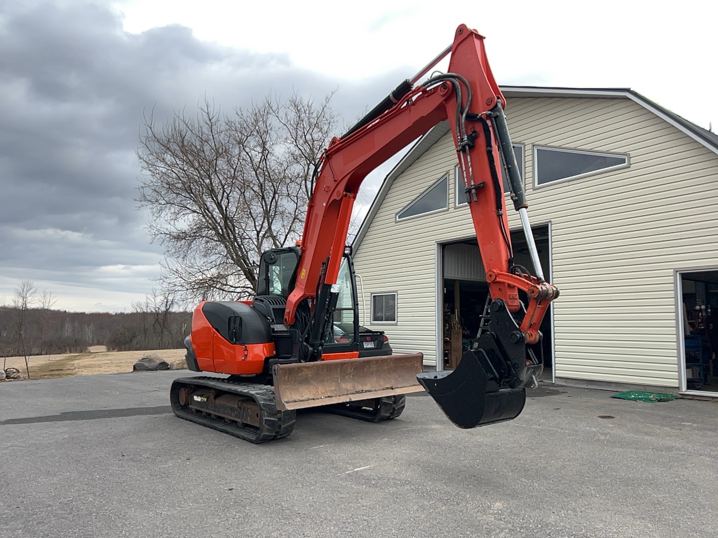Used Kubota Heavy Equipment for sale - Boom & Bucket