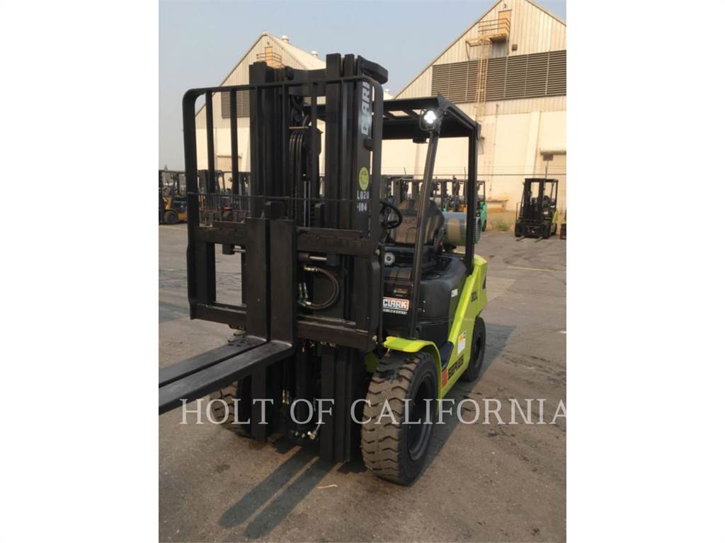 Used Clark Heavy Equipment for sale - Boom & Bucket