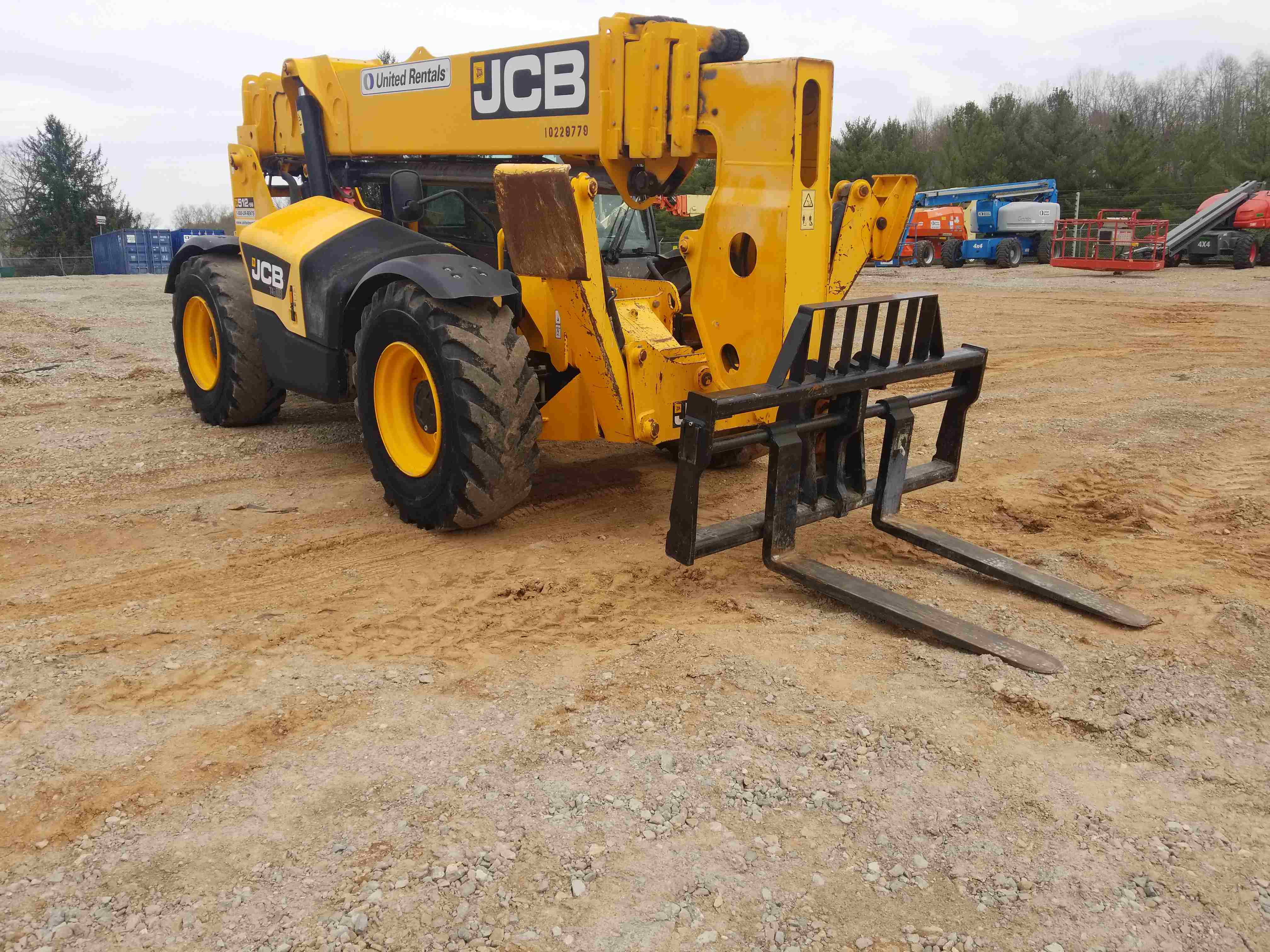 Used Telehandlers for sale in Missouri - Boom & Bucket