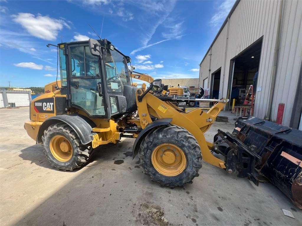 Used Wheel Loaders for sale in Virginia - Boom & Bucket