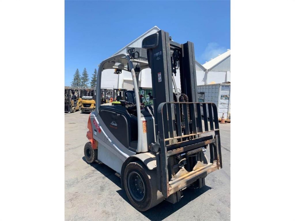 Used Linde Heavy Equipment for sale - Boom & Bucket