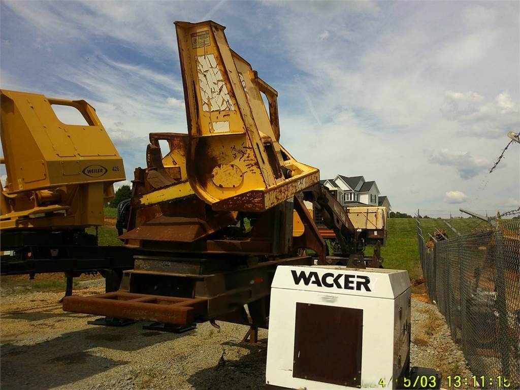 Used Barko Heavy Equipment for sale - Boom & Bucket