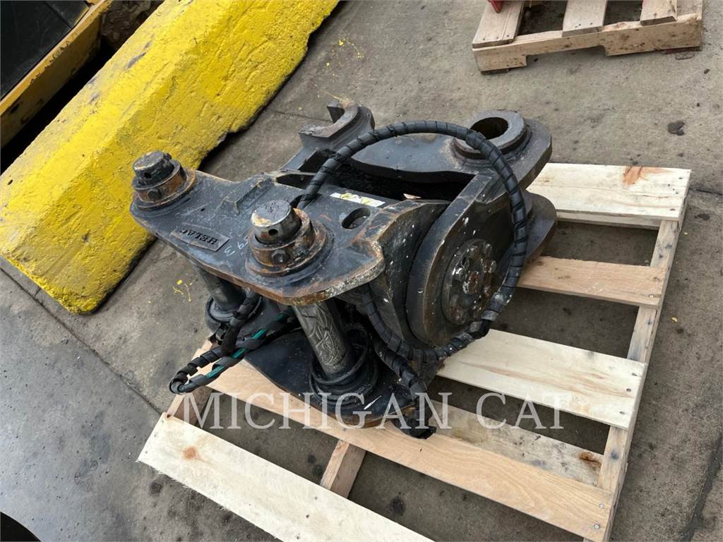 Equipo pesado Helac usado a la venta