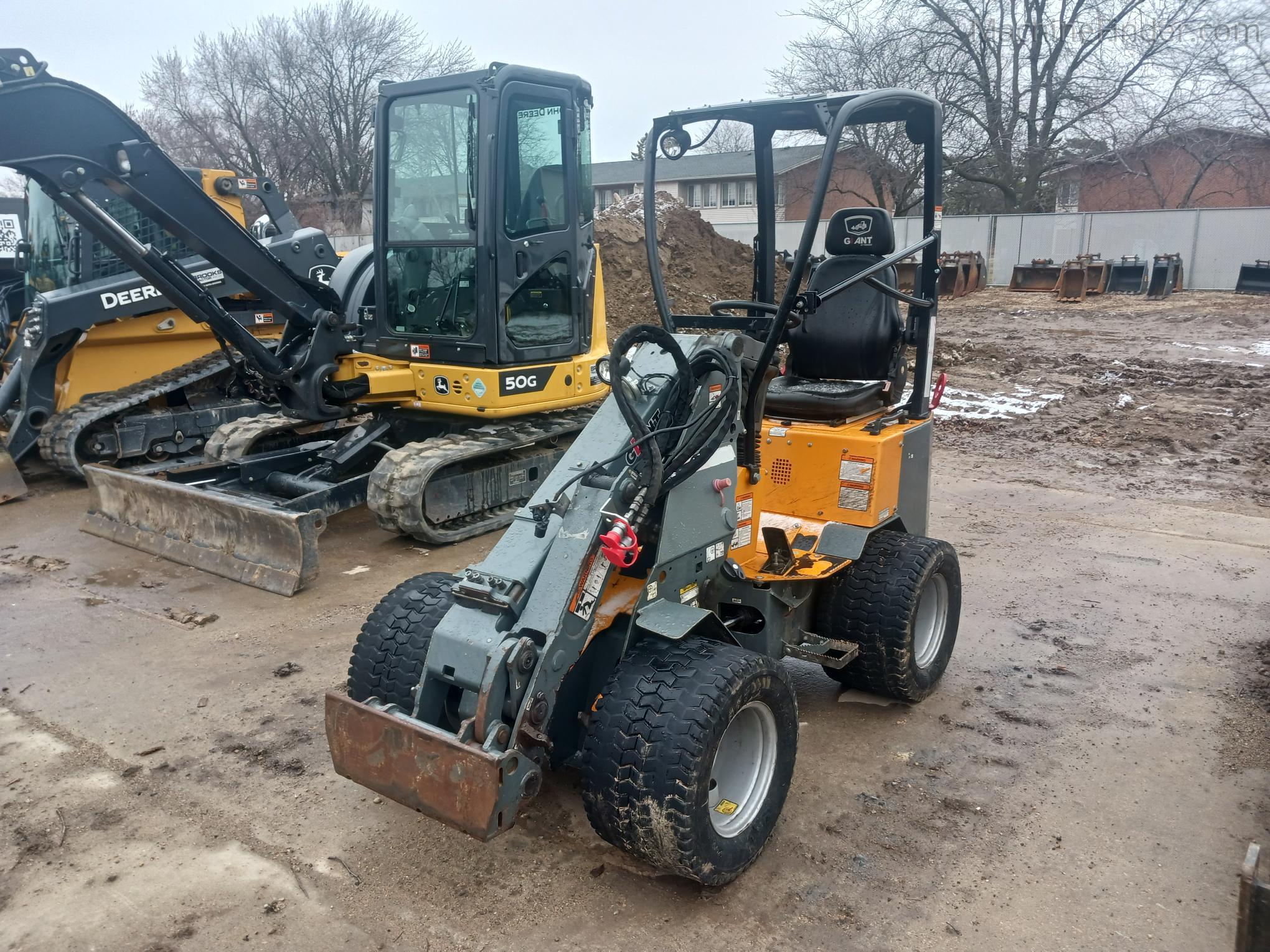 Used Giant Heavy Equipment for sale