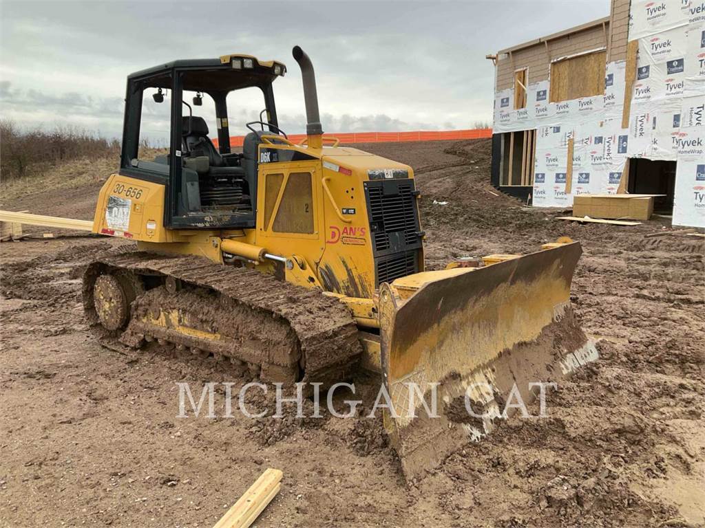 Bulldozers Menos de 50k usado para la venta