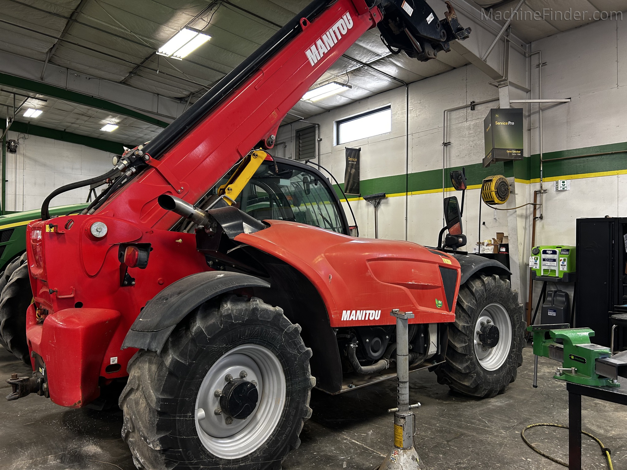 Used Manitou Heavy Equipment for sale