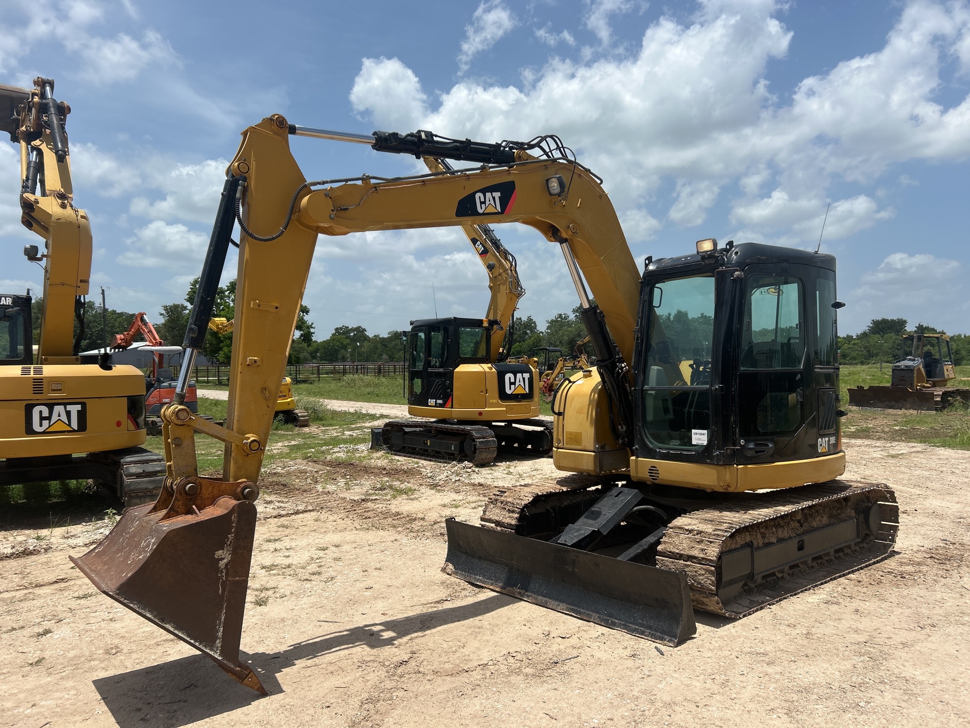 Used Mini Excavators for sale - 529 listings