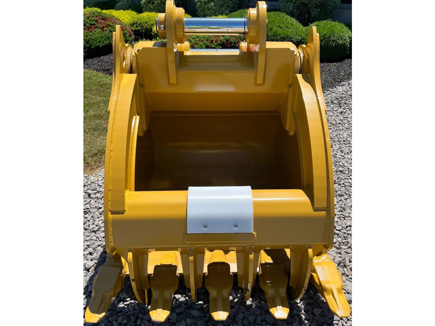 Used AMI AttachmentsT 324-335-48IN-GRAPTOR-BUCKET for sale - 1 Listing