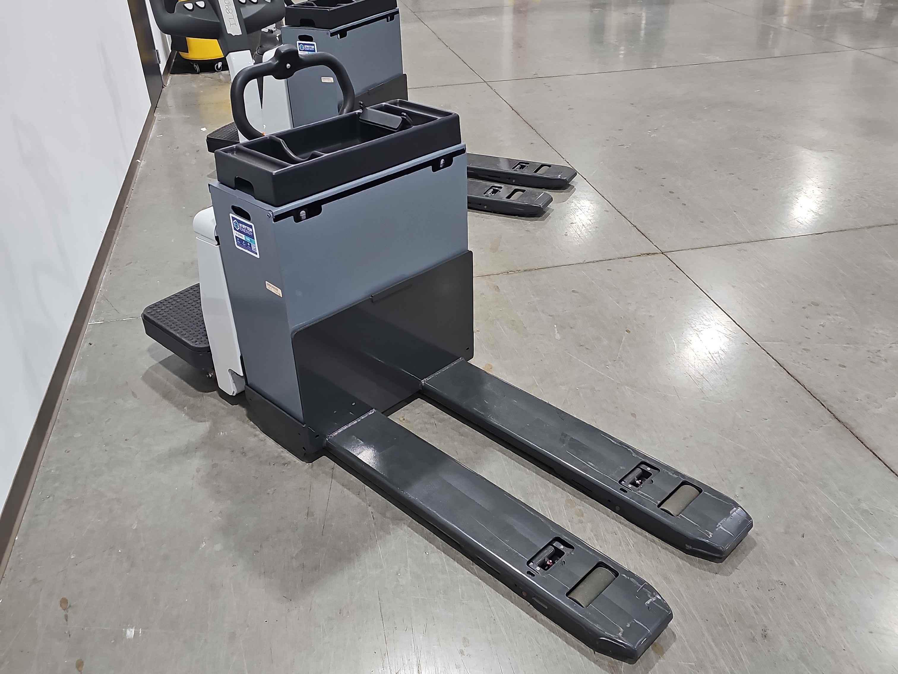 Used Nissan UniCarriers Heavy Equipment for sale - 6 Listings