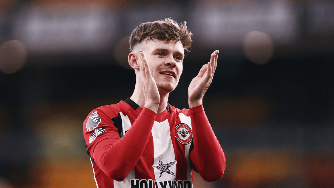 Lewis-Potter signs new Brentford contract | Brentford FC