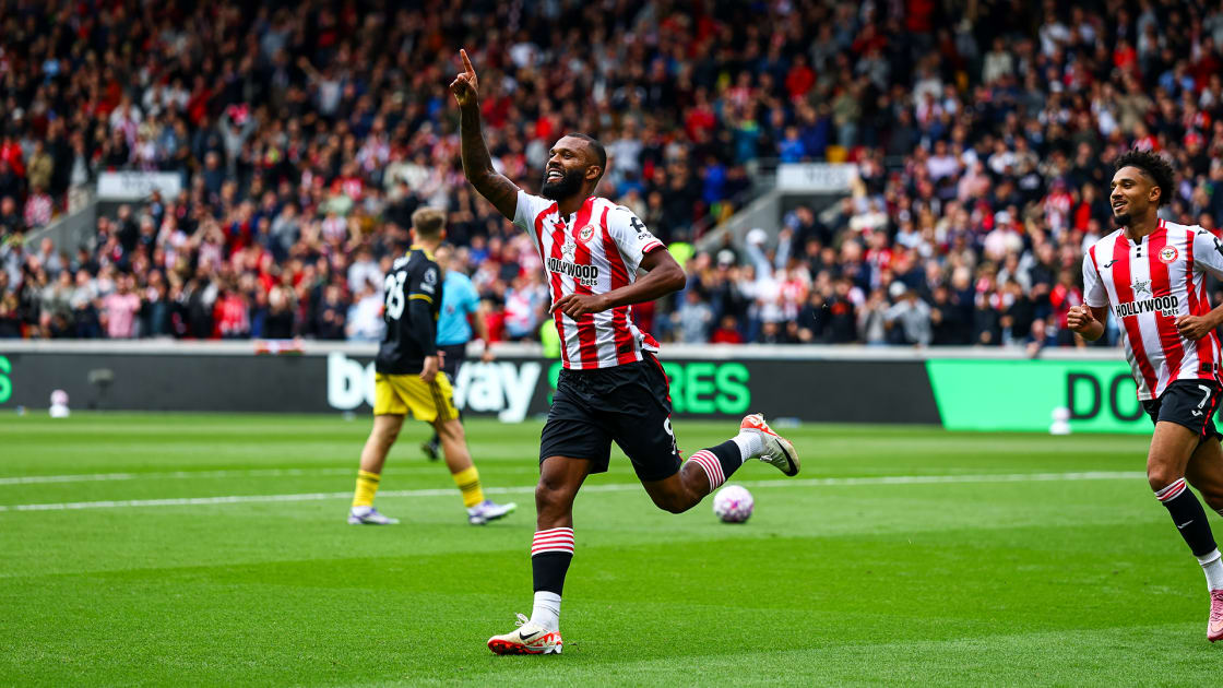 Brentford 3 Manchester United 1: Igor Thiago scores twice as Bees ...