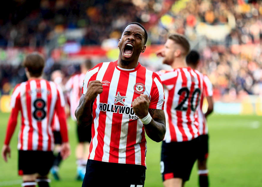 Ivan Toney: A Kickabout with the Boys | Brentford FC