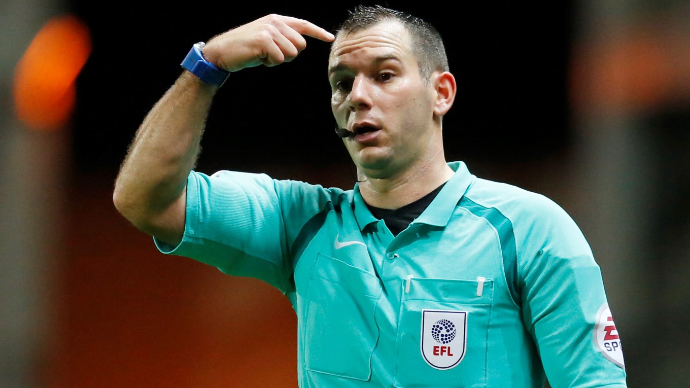 Tim Robinson to take charge of tomorrow's London derby | Brentford FC