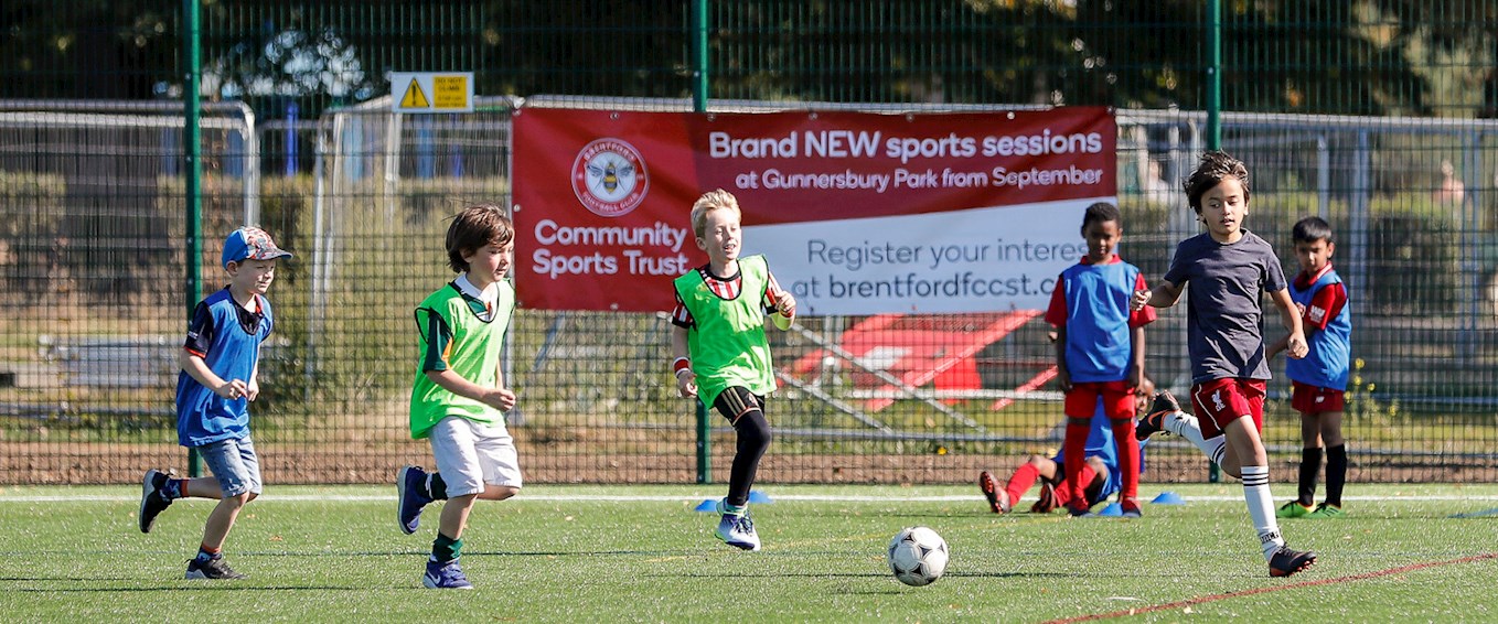 Half-term football camps running at Gunnersbury Park next week ...