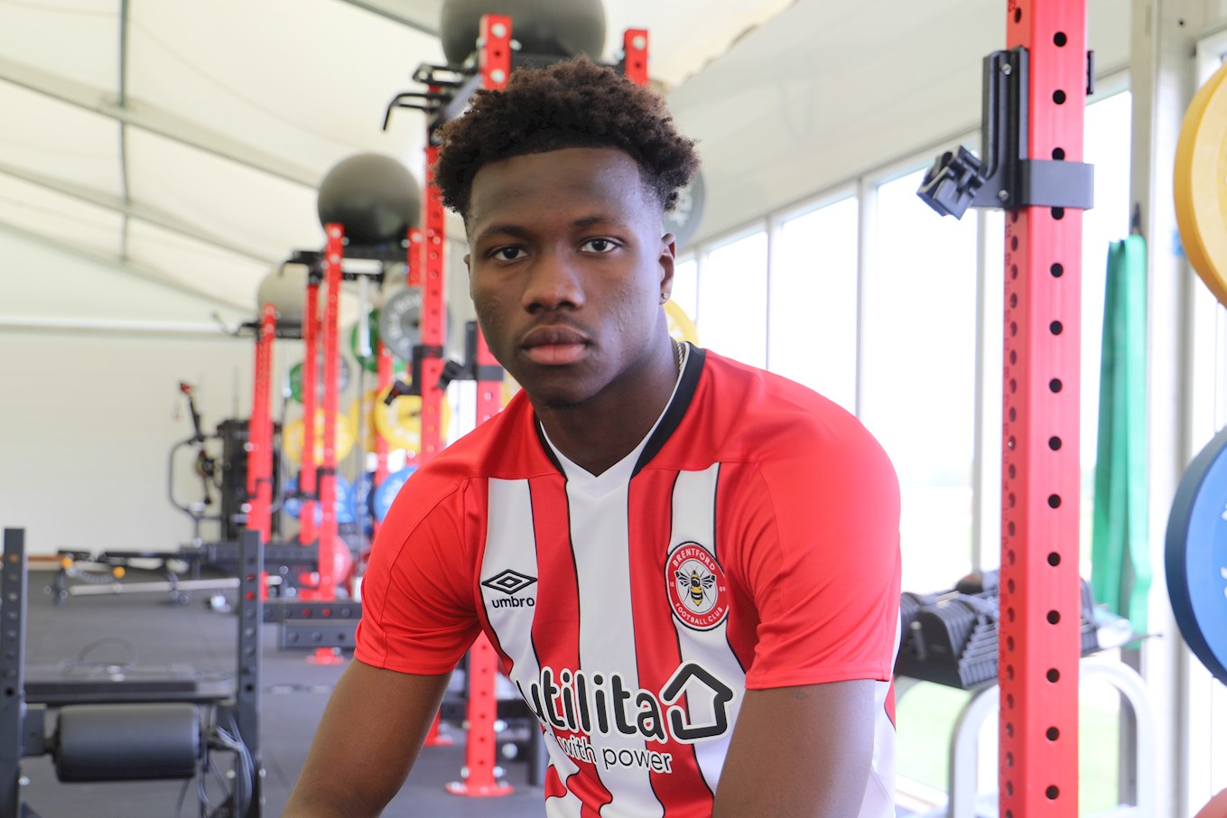 Daniel Oyegoke (Signs for Hearts) | The Griffin Park Grapevine