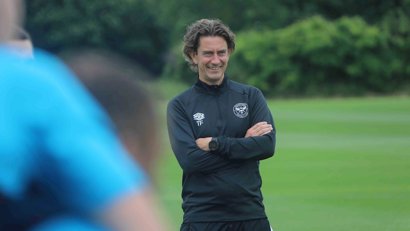 Thomas has coffee with Guillem | Brentford FC