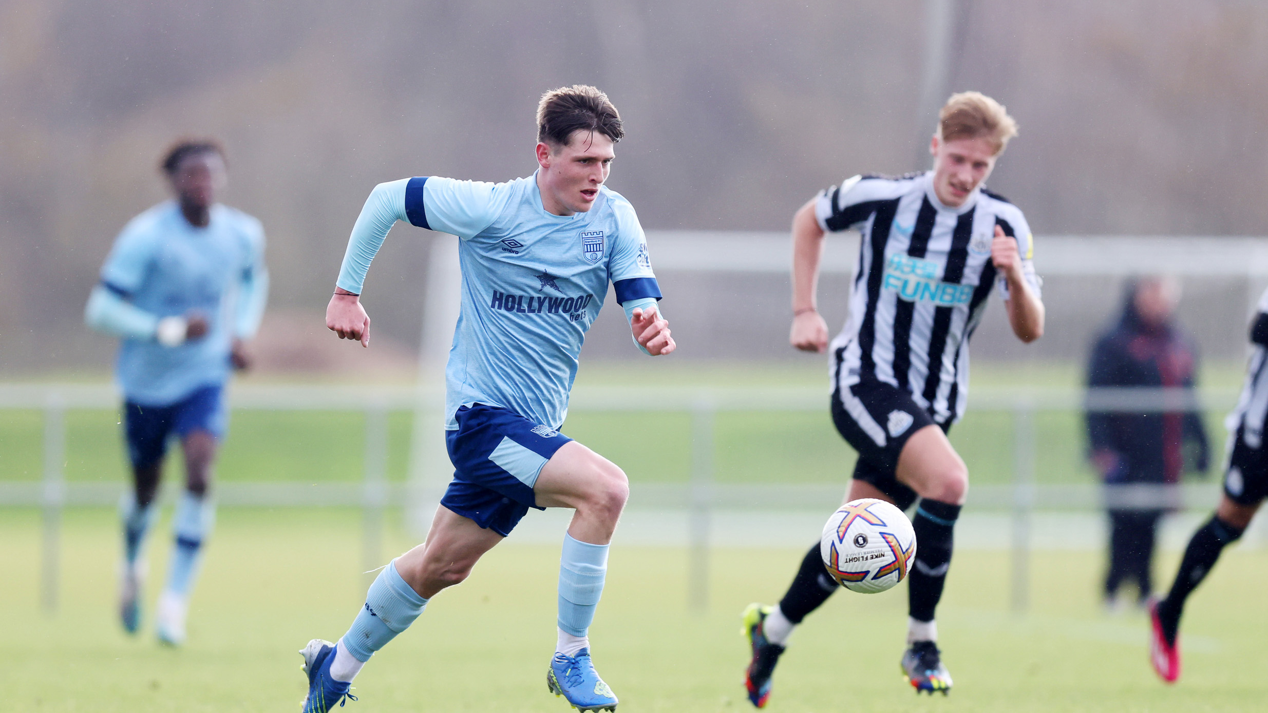 Stevens loaned to Oxford | Brentford FC