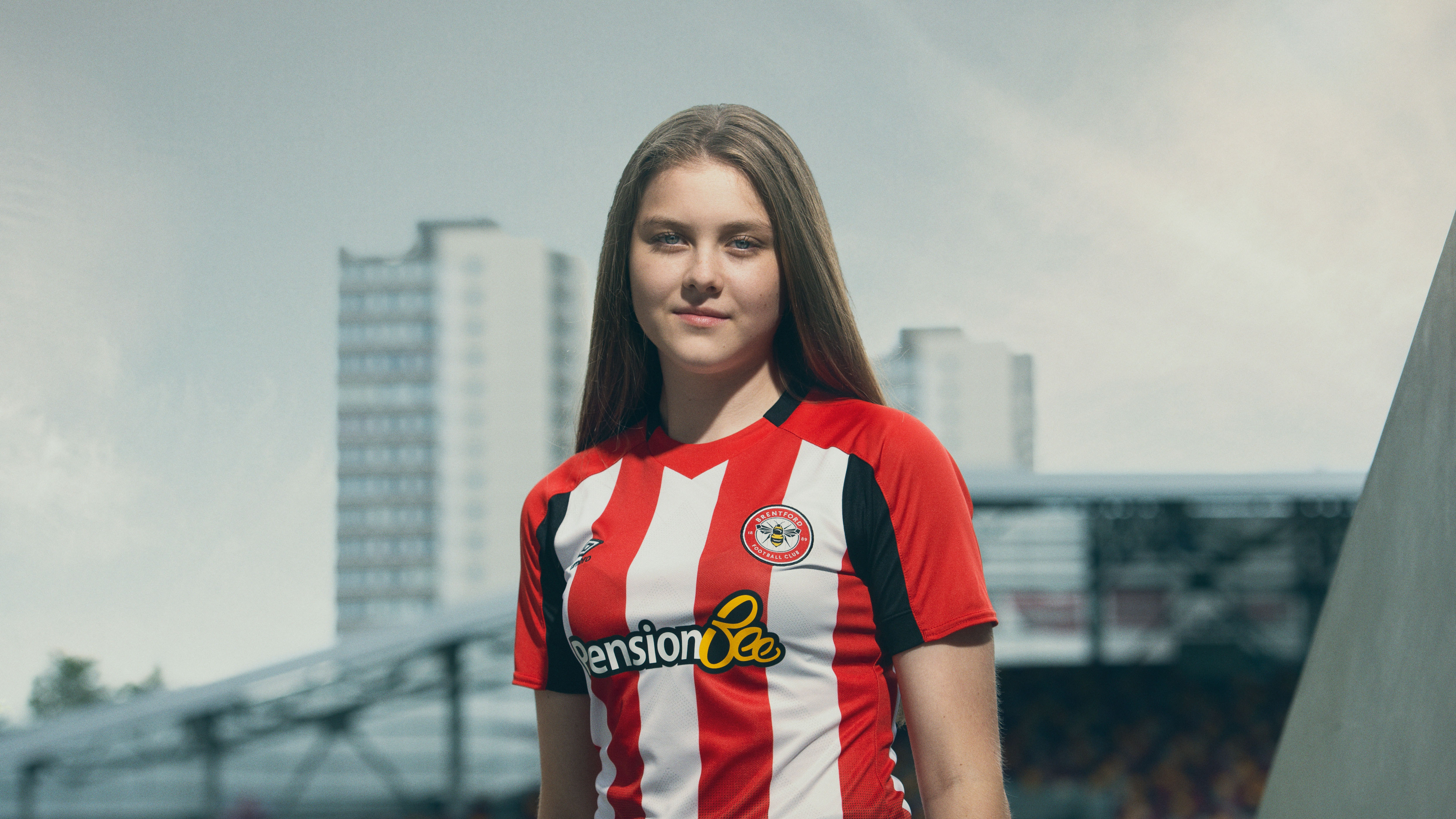 PensionBee strengthens partnership with Brentford in new two-year ...