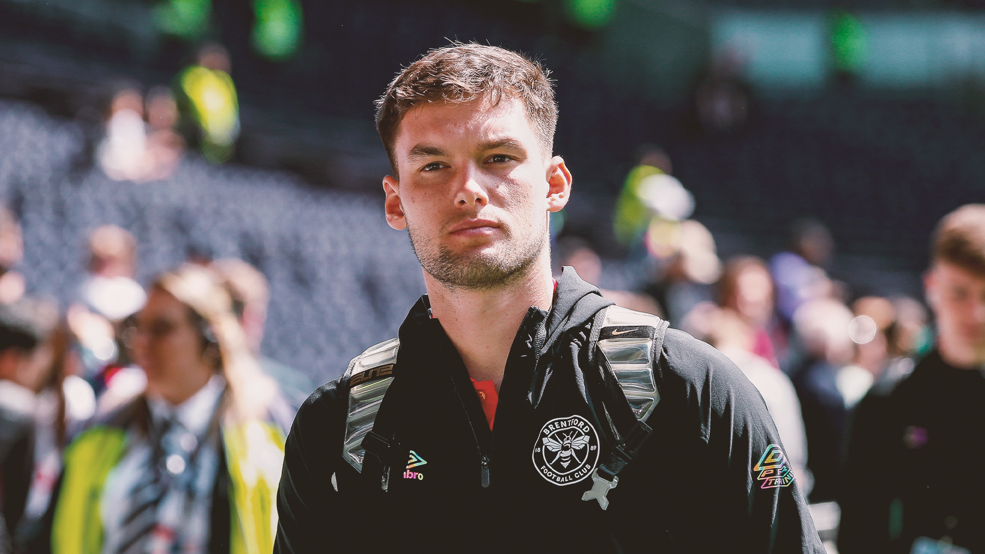 Winterbottom signs contract extension | Brentford FC