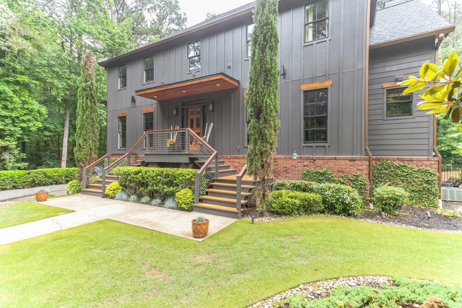 Board And Batten House Designs