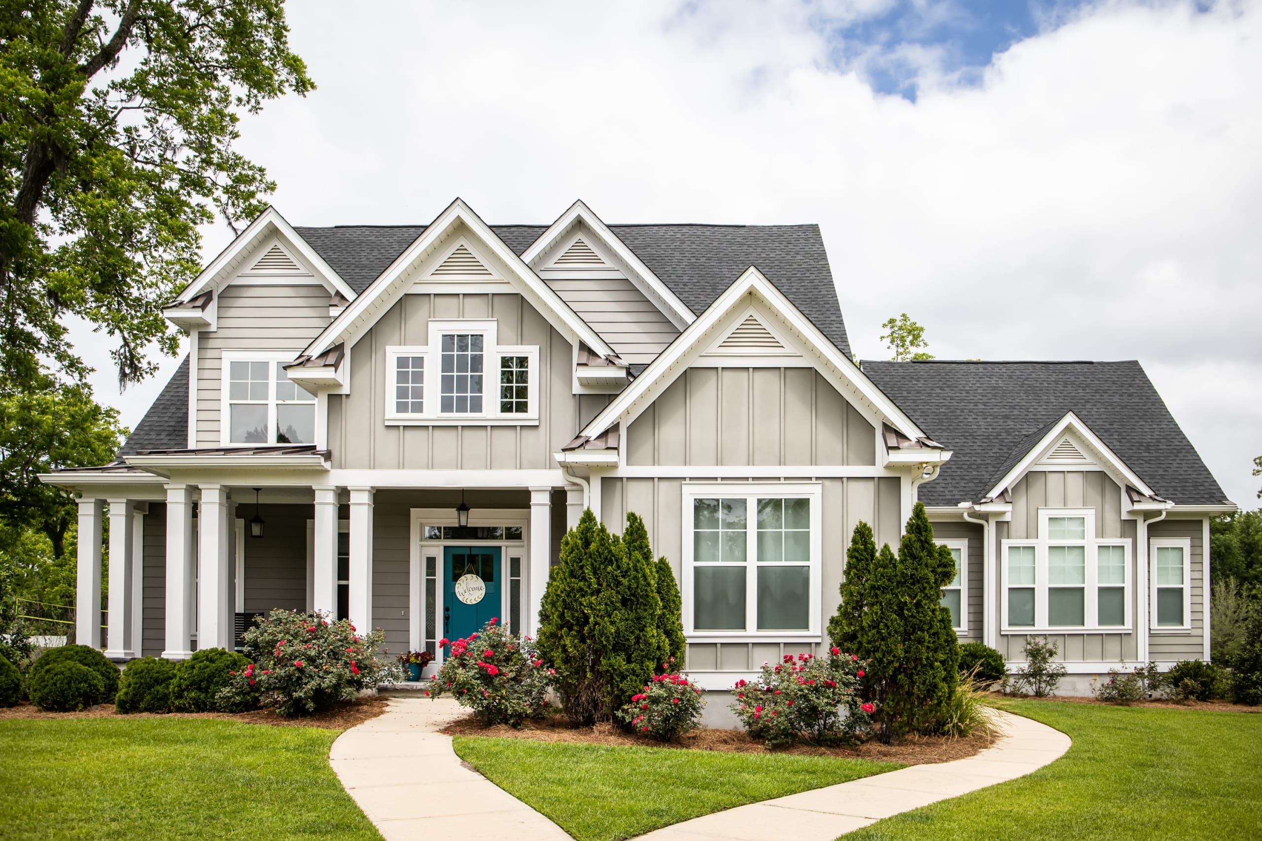 Timeless Exterior House Colors & Combinations that Everyone is Asking About