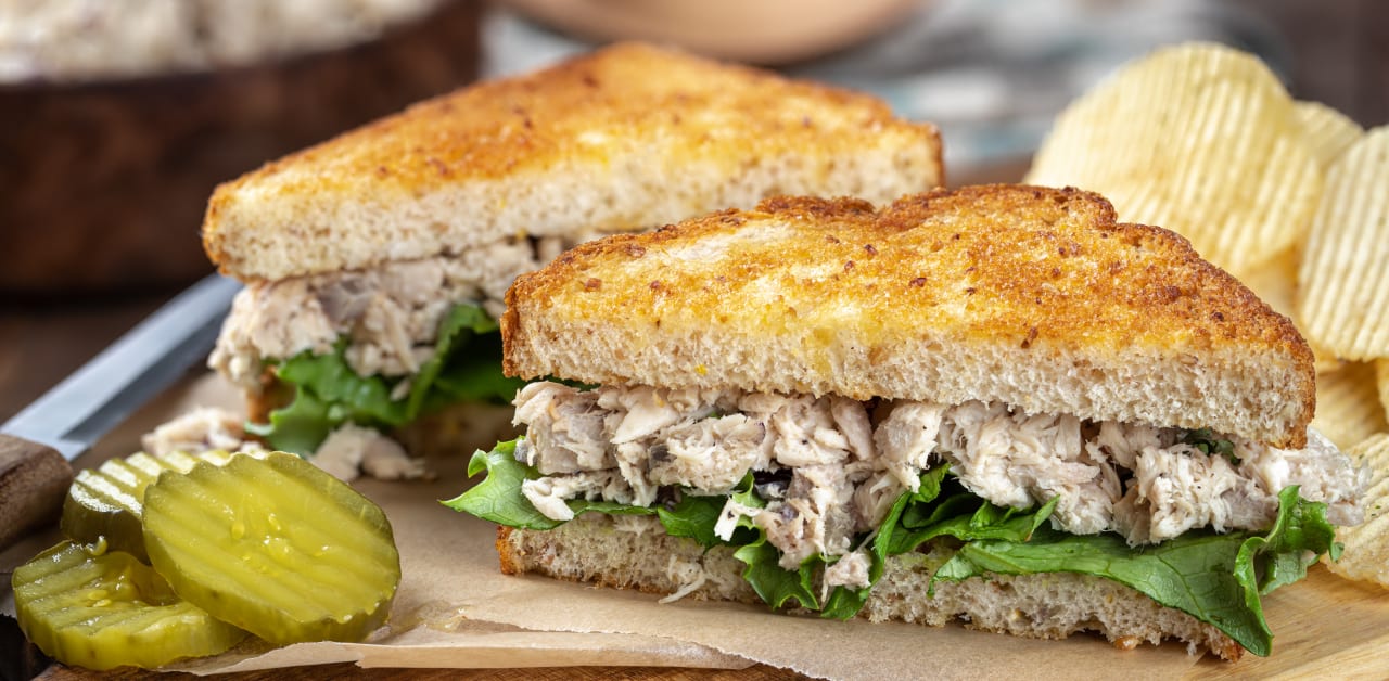 Chest Pain & Shock After a Tuna Sandwich: What’s Your Diagnosis ...