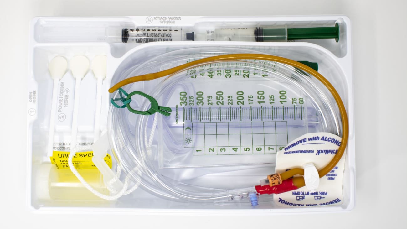 5 BD SureStep™ Foley Catheter Maintenance, StatLock® Foley Device - BD ...
