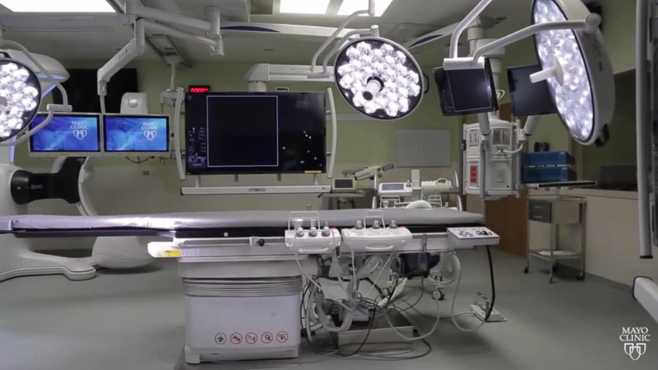 Double impact: Pioneering simultaneous liver transplant and gastric ...