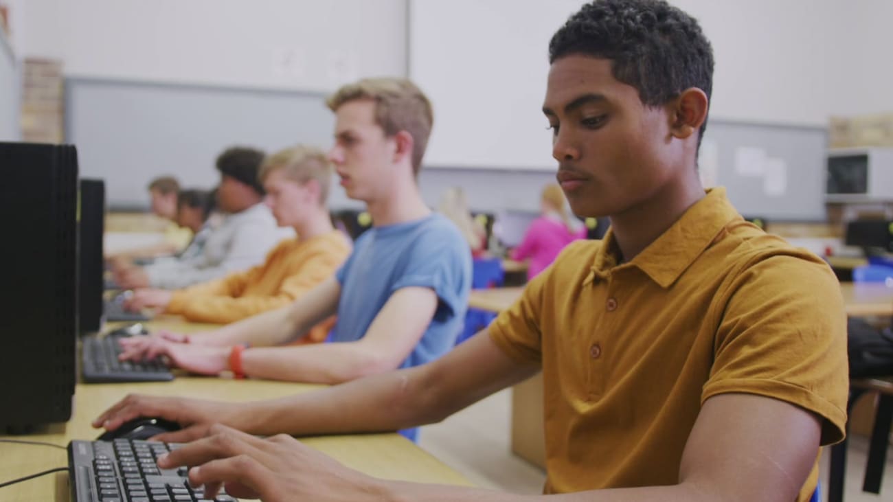 UTSW expanding mental health program for teens throughout Texas - UT ...