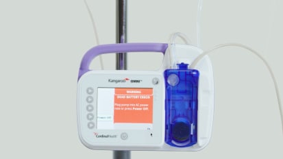 Preparing to Feed on Kangaroo OMNI™ - Cardinal Health