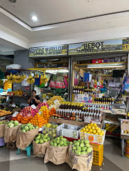 Philippines wet and dry market scene | bunch