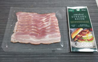 Woolworths Smoked Streaky Bacon 200g | bunch