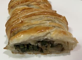 Woolworths Puff Pastry Sheets 1kg | bunch