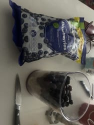 Woolworths Frozen Blueberries 1kg | bunch